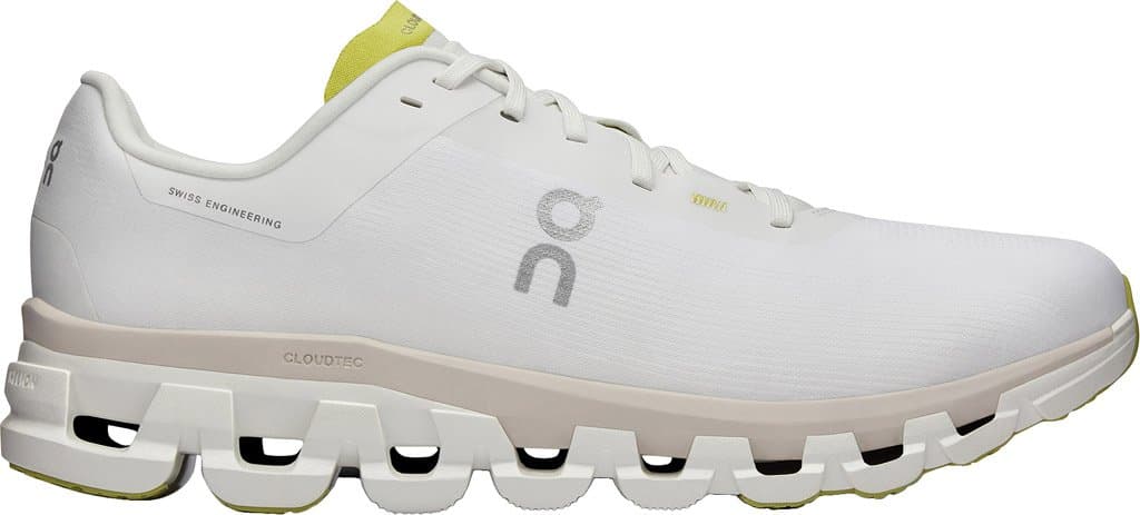 On Cloudflow 4 Shoes - Men's | The Last Hunt