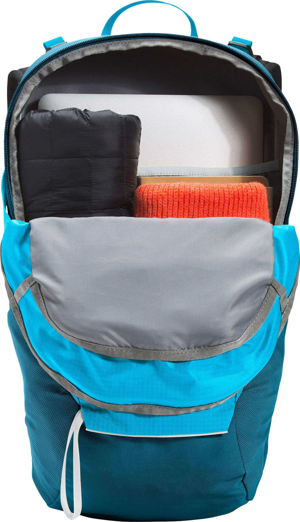 The North Face Basin Backpack 24L | The Last Hunt