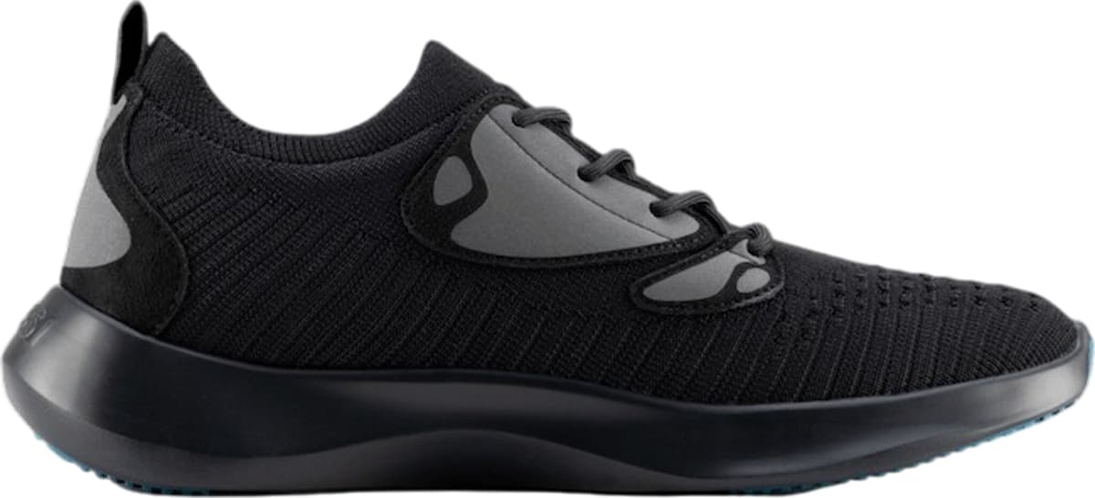 Vessi Everyday Move Slip-on Shoes - Women's | The Last Hunt