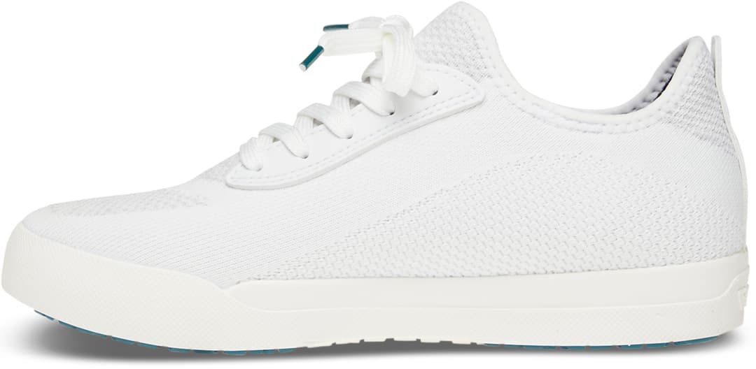 Vessi Weekend Sneaker - Men's | The Last Hunt